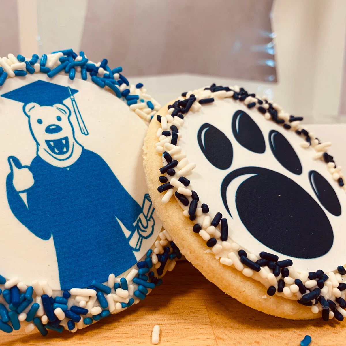 Paw Print & Lion Cookies – Penn State Bakery